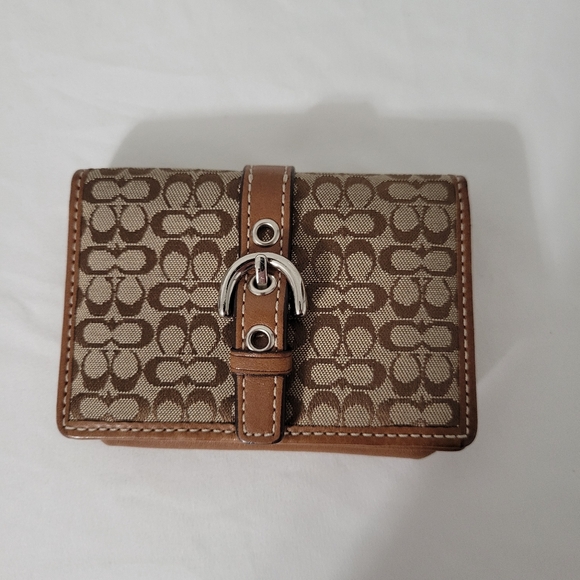 Coach | Bags | Coach Id Wallet W Change Purse | Poshmark